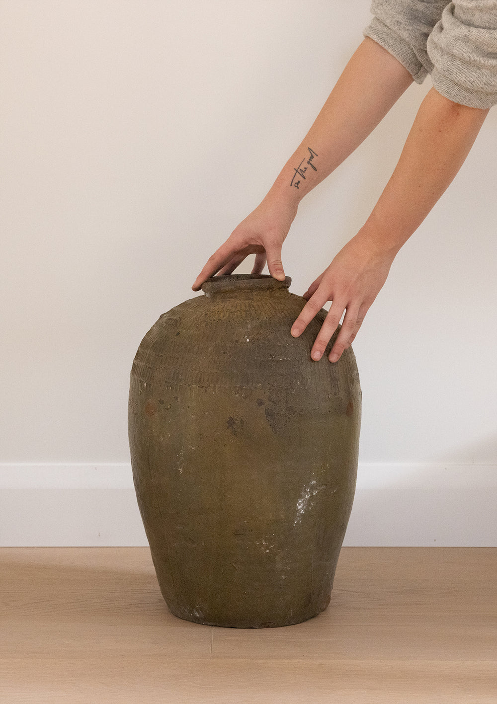 Soleil Stoneware Pot